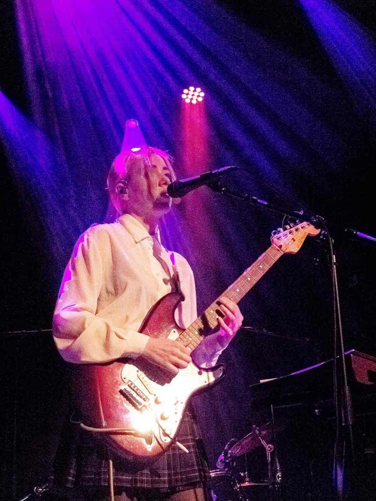 Robin Kester imponeert met perfecte kwetsbare indiepop – MuziScene magazine