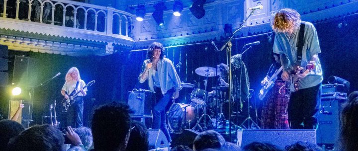 Tramhaus schrijft Rotterdamse pophistorie, en verovert met speels ...